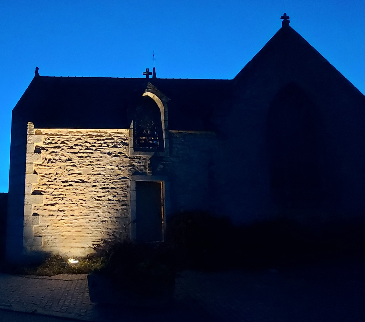 Mise en Lumière de l'église de Nizon à Pont-Aven - SDEF